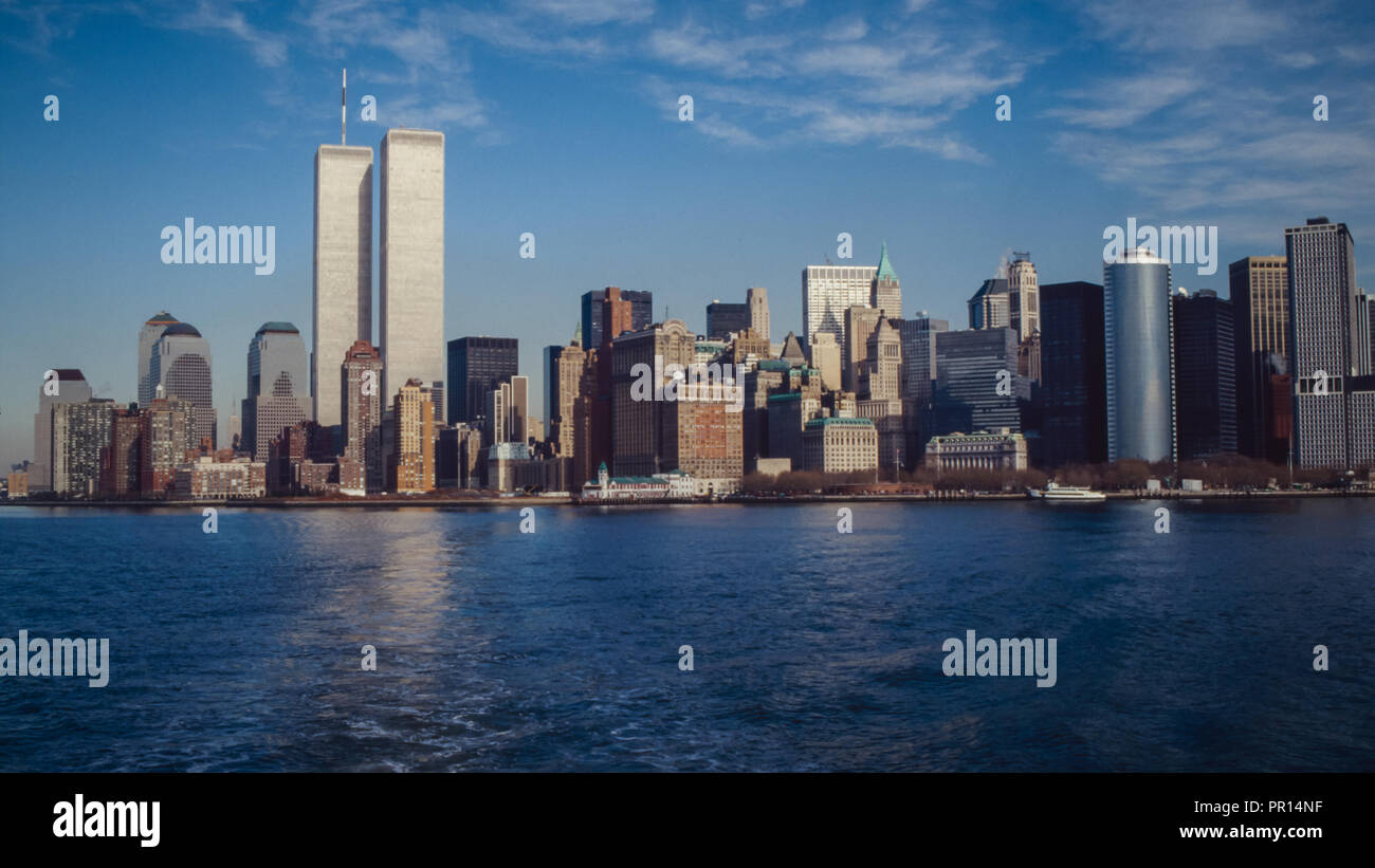 World trade center new york 1992 hi-res stock photography and images ...
