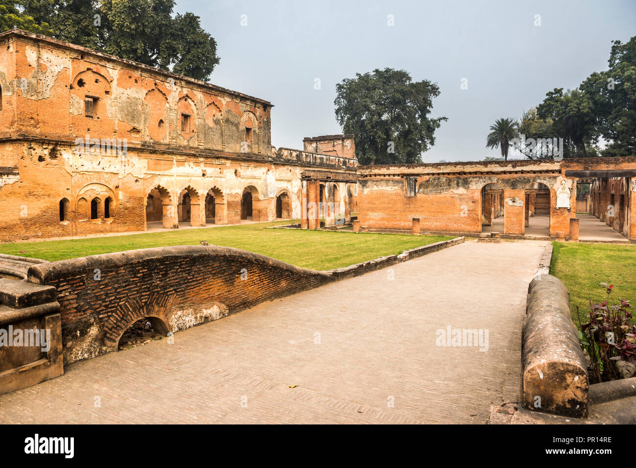 The British Residency Complex, Lucknow, Uttar Pradesh, India, Asia ...