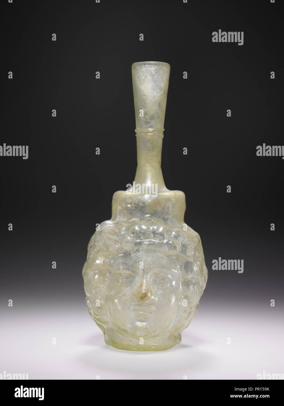 Glass head flask hi-res stock photography and images - Alamy