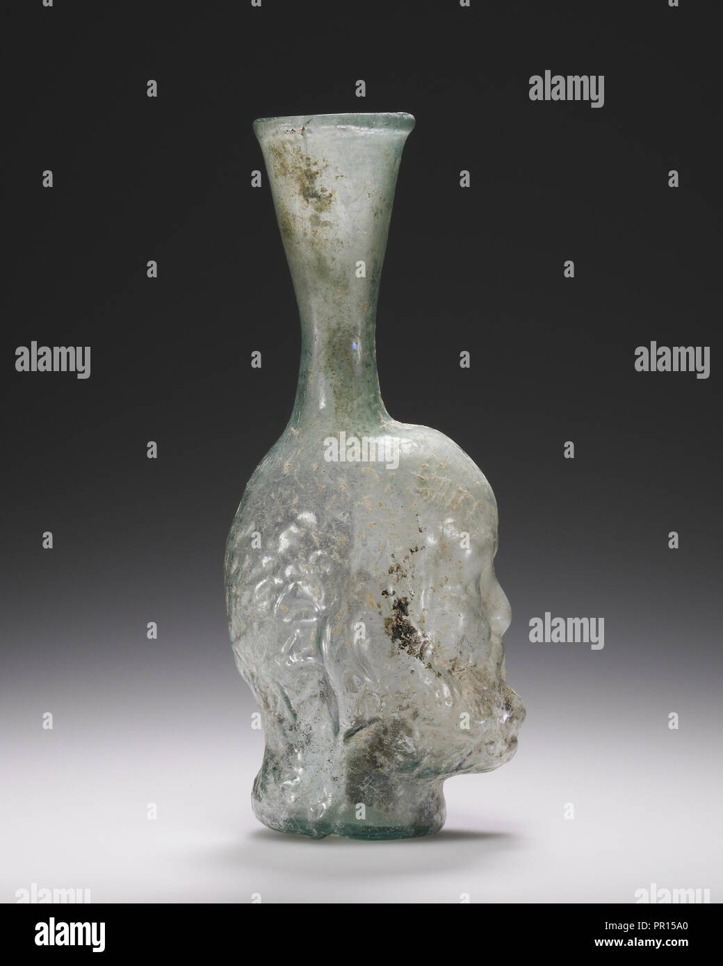 Glass head flask hi-res stock photography and images - Alamy