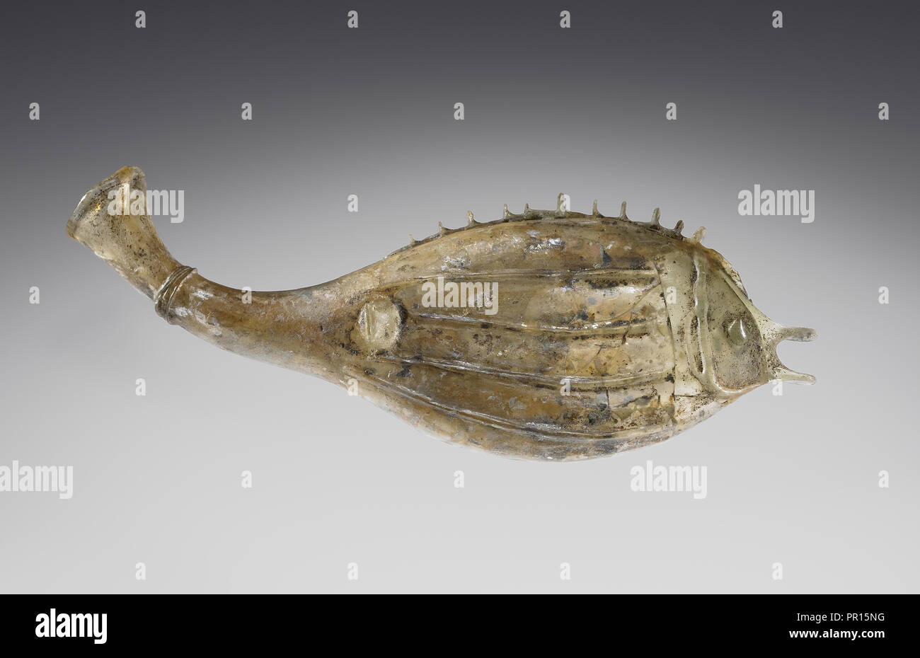 Roman glass fish hi-res stock photography and images - Alamy