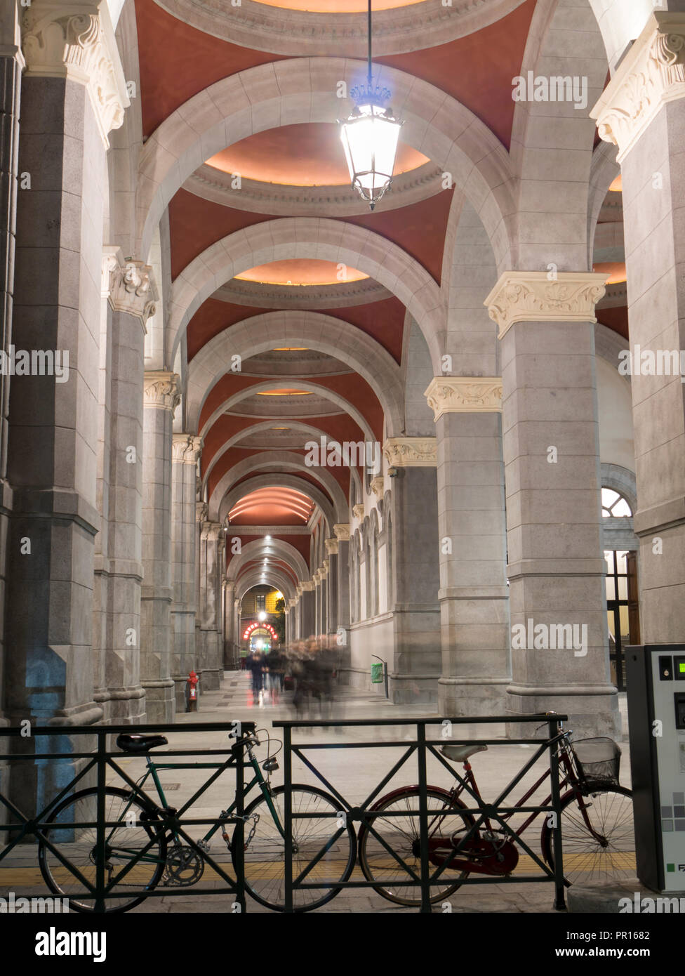 Turin station 19th century hi-res stock photography and images - Alamy