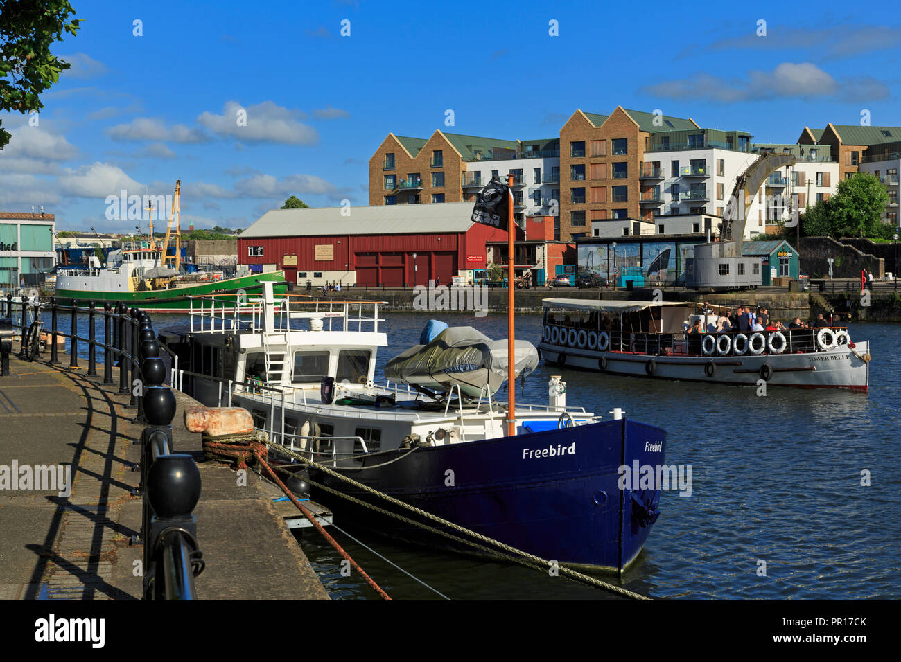 Hannover quay hi-res stock photography and images - Alamy