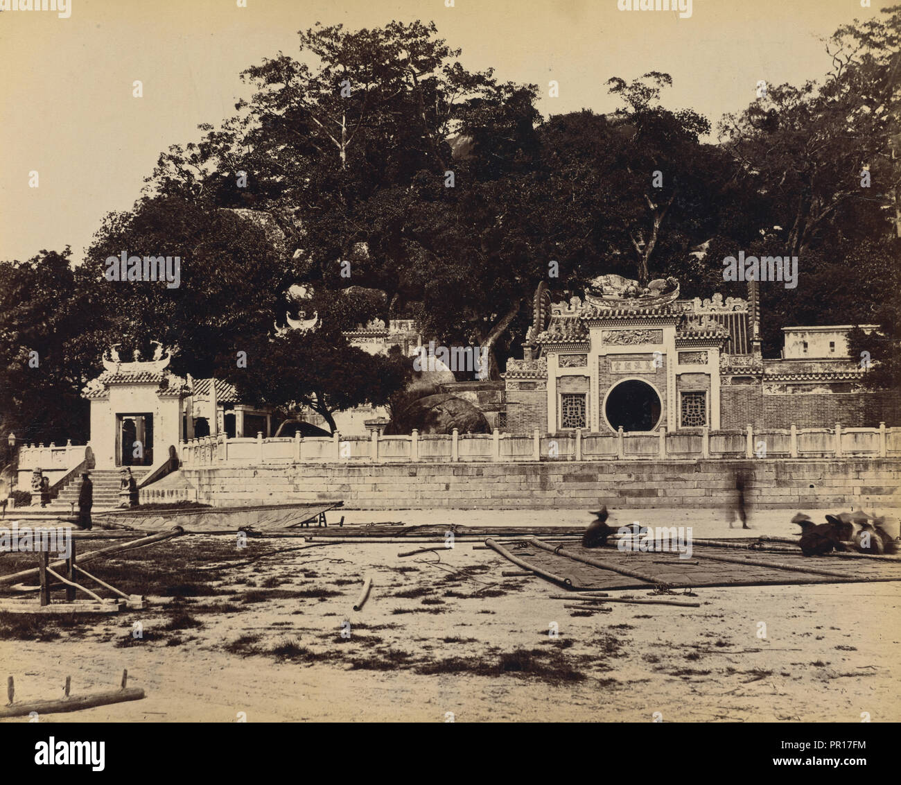 Marine temple hi-res stock photography and images - Alamy