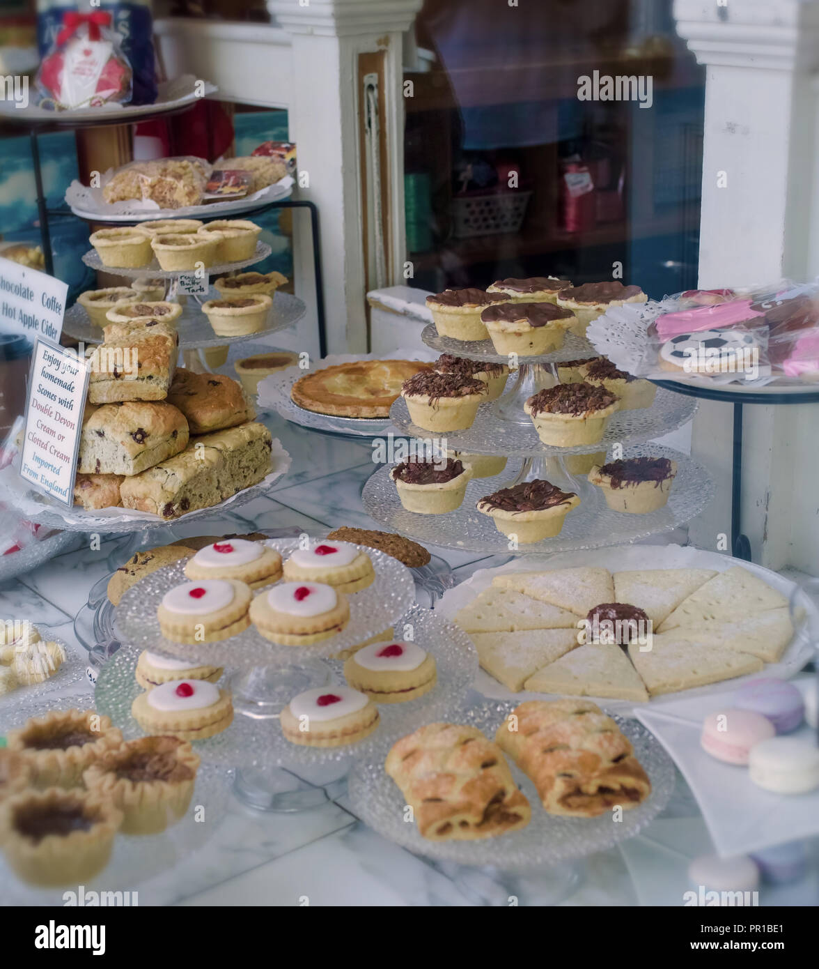 Goodies hi-res stock photography and images - Alamy