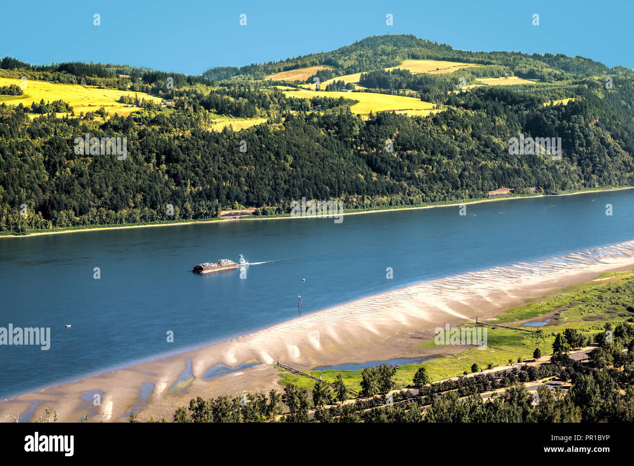 The Columbia River Gorge is a canyon of the Columbia River in the ...