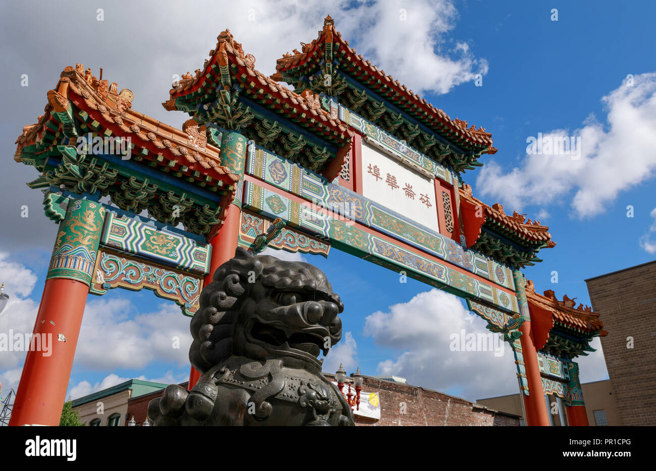 Portland old town chinatown hi-res stock photography and images - Alamy