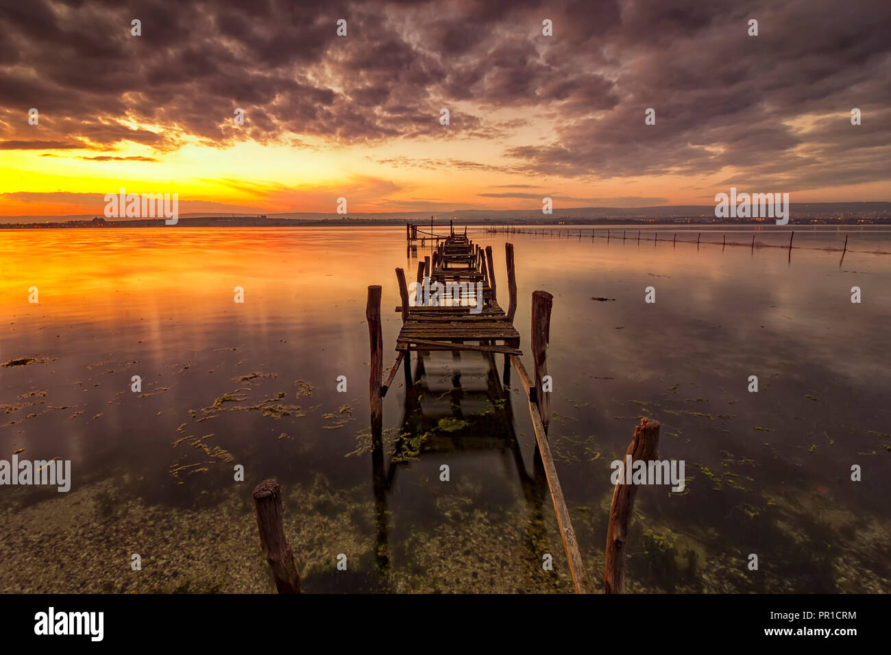 Broken bridge hi-res stock photography and images - Alamy