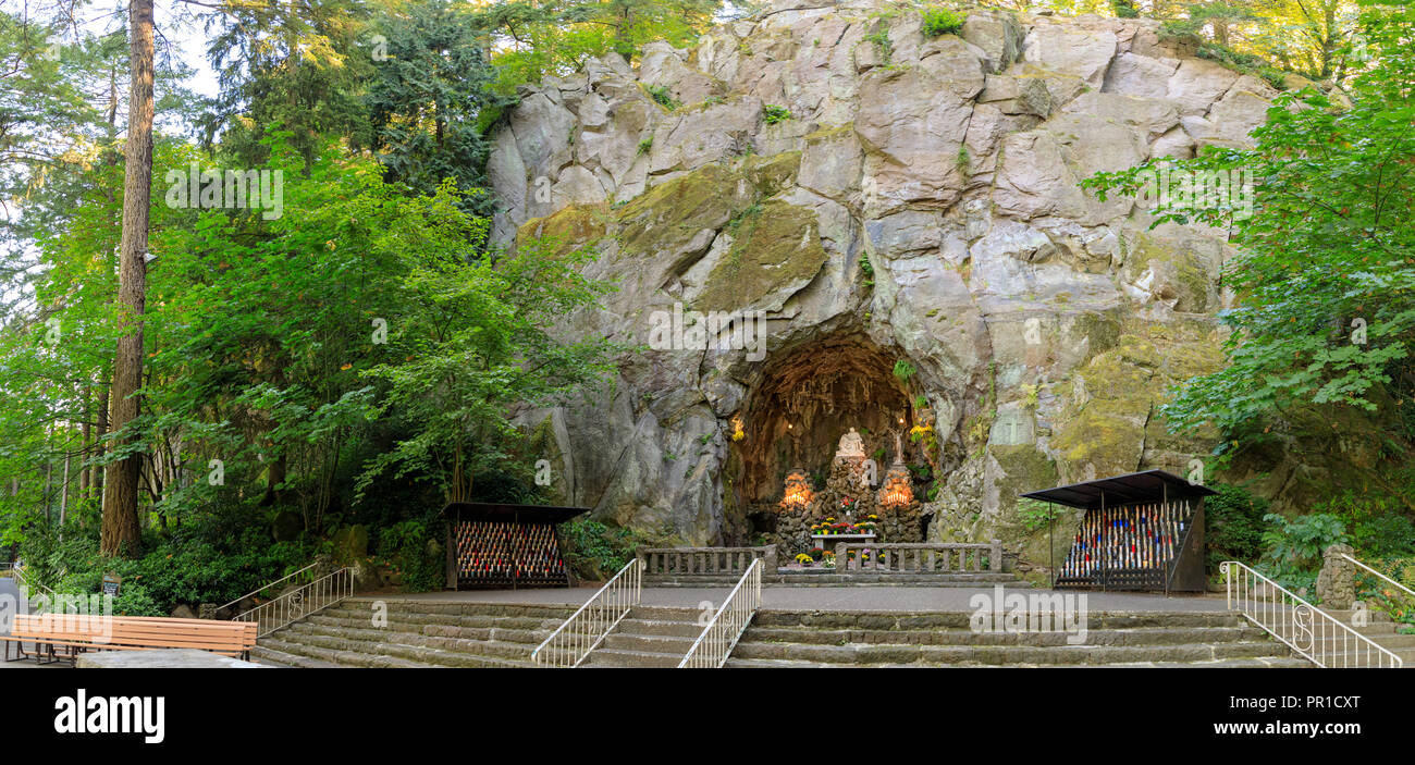 Portland, Oregon - Sep 24, 2018 : The Grotto, is a Catholic outdoor ...