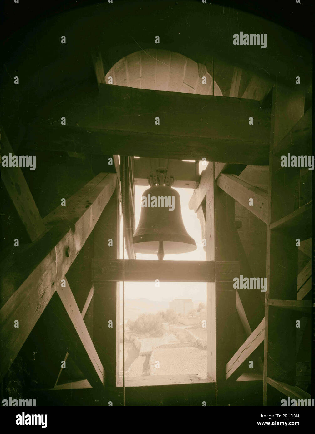 Bell peal hi-res stock photography and images - Alamy