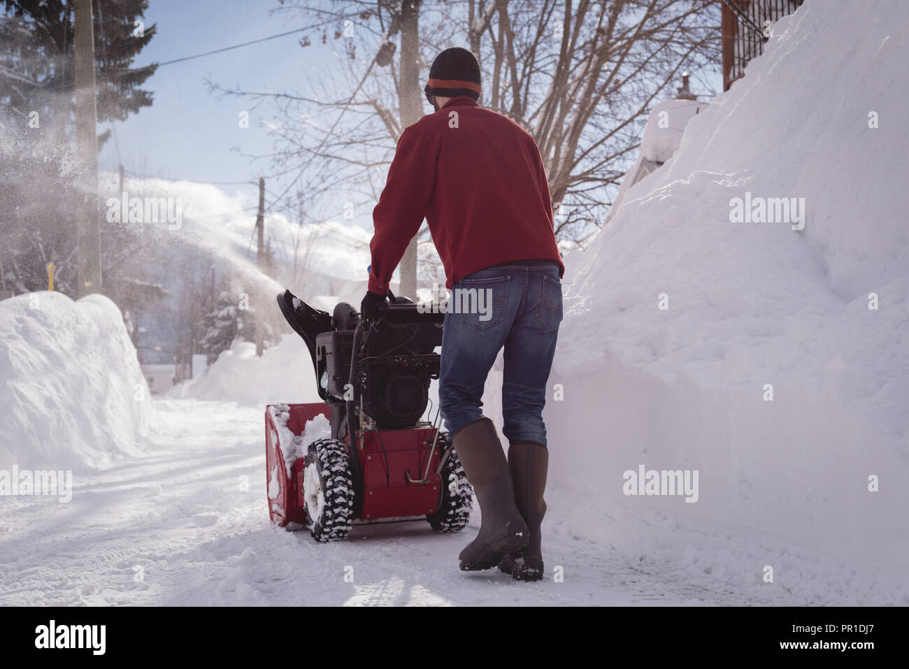 Blower machine hi-res stock photography and images - Alamy