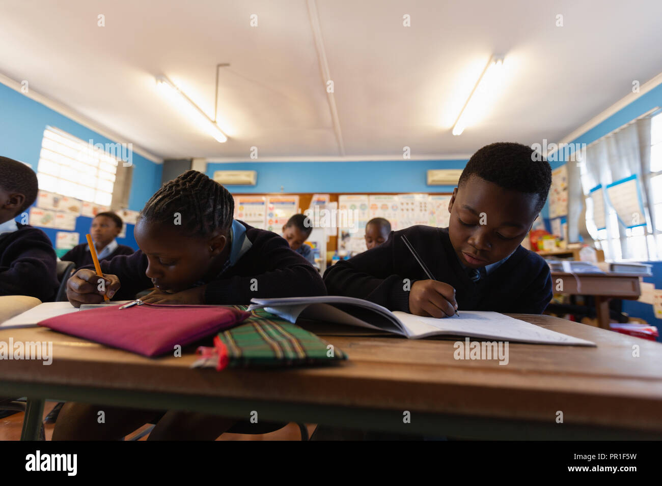 South africa students classroom hi-res stock photography and images - Alamy