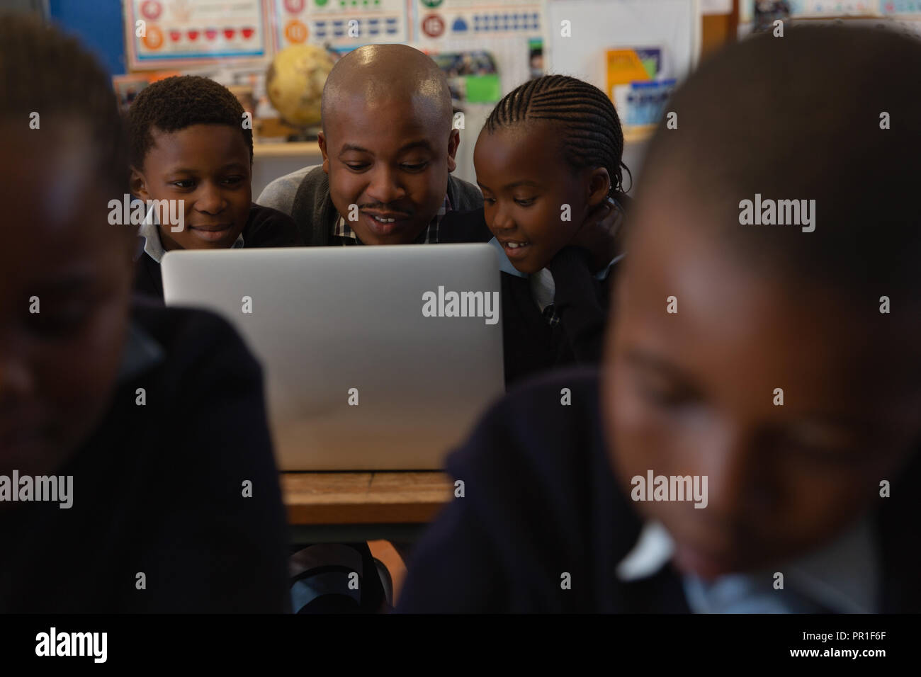 Male teacher hi-res stock photography and images - Alamy