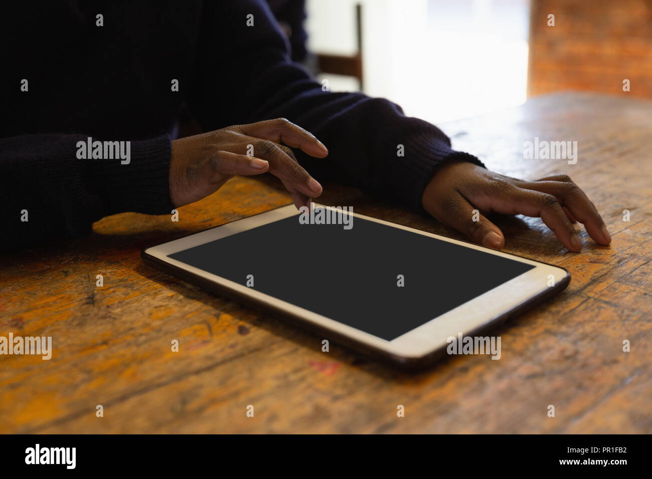 Digital classroom hi-res stock photography and images - Alamy