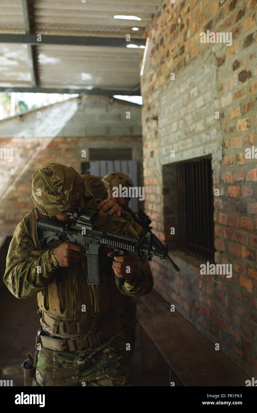 Military soldiers training during military training Stock Photo - Alamy