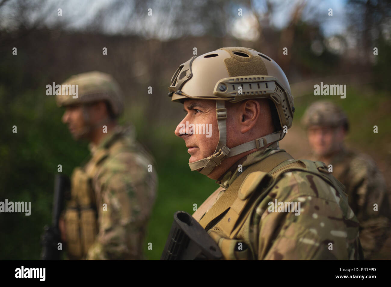Military soldiers training during military training Stock Photo - Alamy