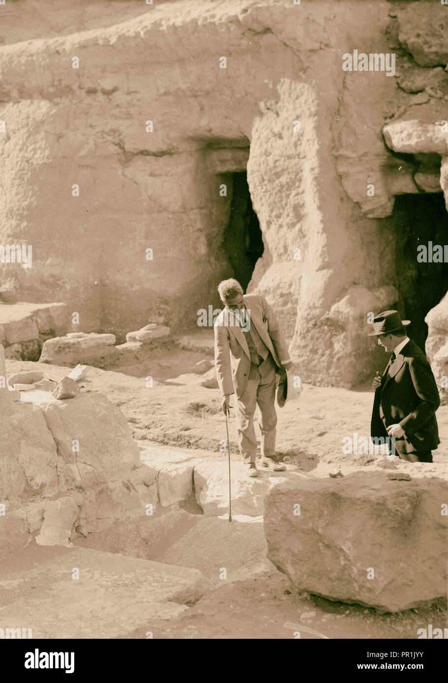 The fourth pyramid of Gizeh, etc. (recently discover[e]d). The fourth ...