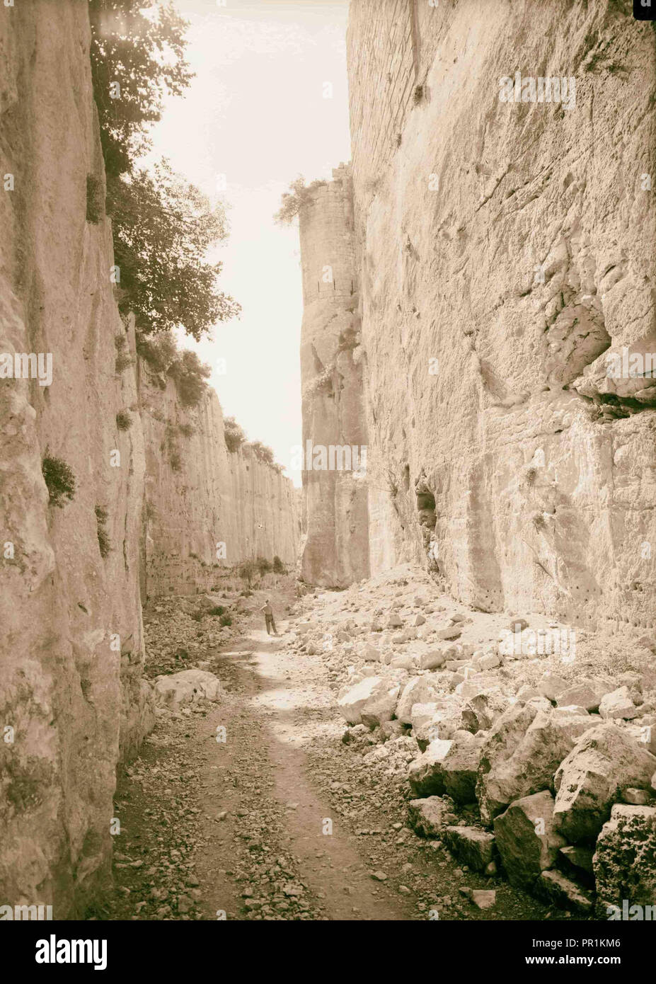 Sahyun castle syria hi-res stock photography and images - Alamy