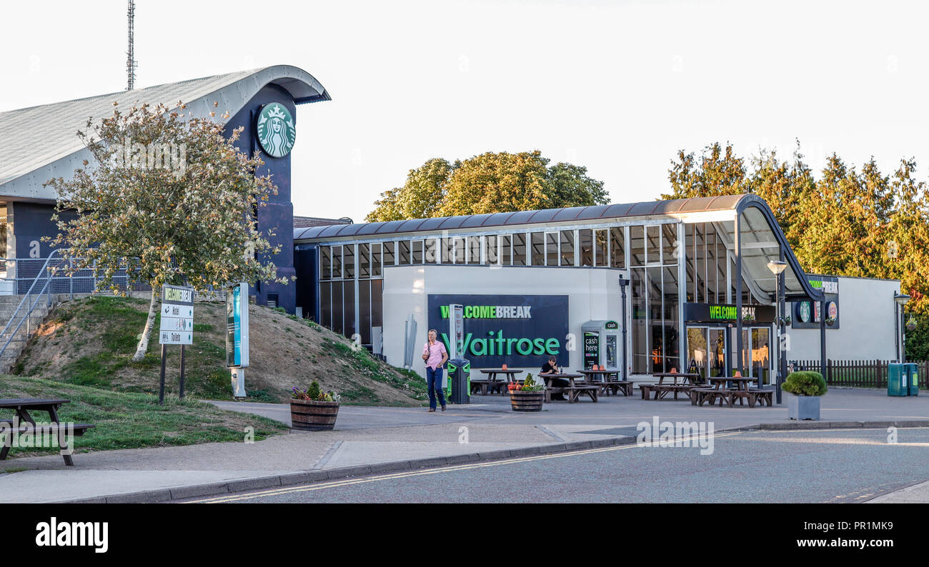 Whsmith service station hi-res stock photography and images - Alamy