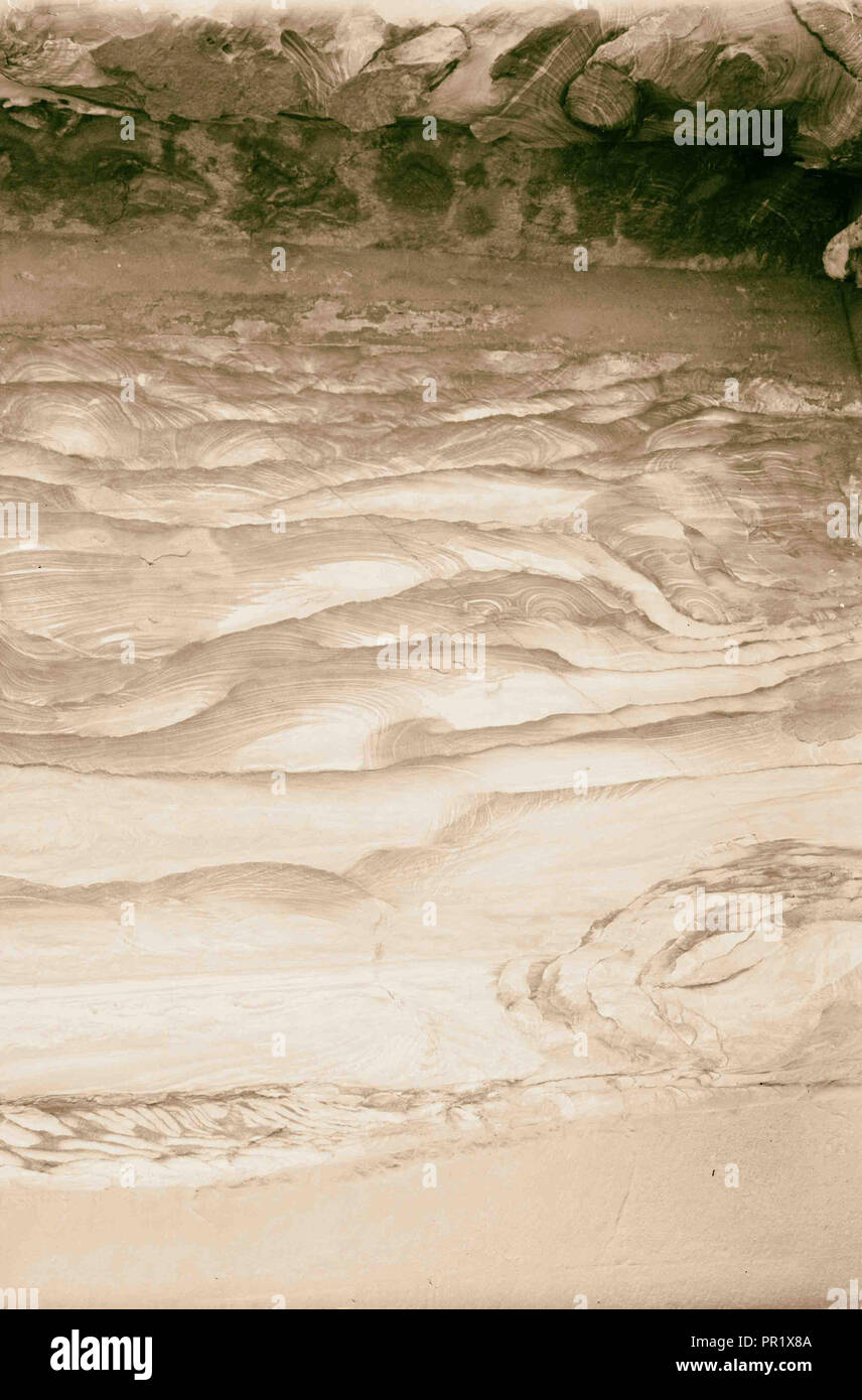 Petra sandstorm hi-res stock photography and images - Alamy