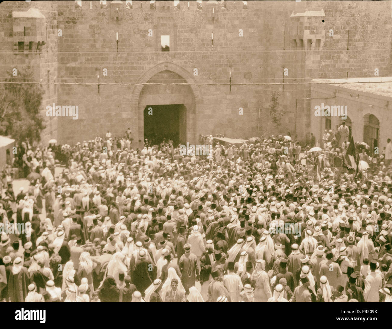 Grand mufti hi-res stock photography and images - Alamy