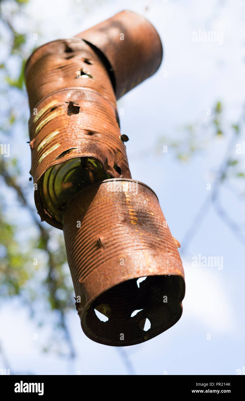 Target cans hi-res stock photography and images - Alamy