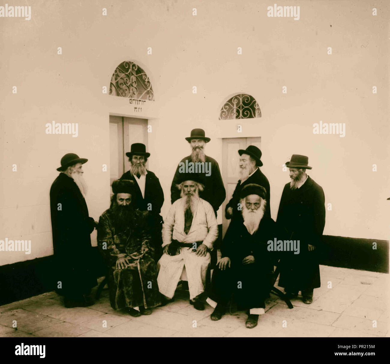 Group of old Jewish men. 1900, Israel Stock Photo - Alamy