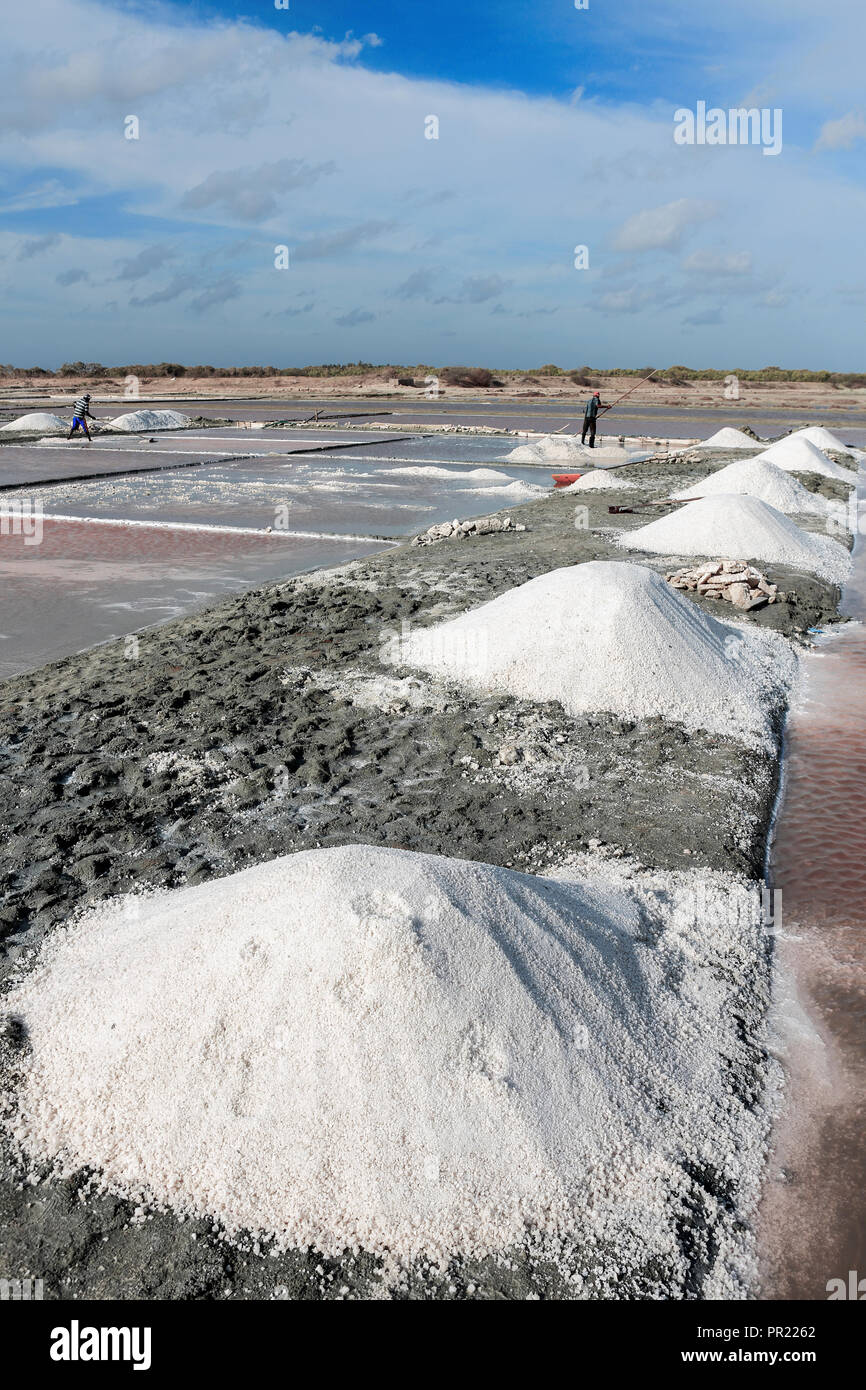 Iodine production hi-res stock photography and images - Alamy