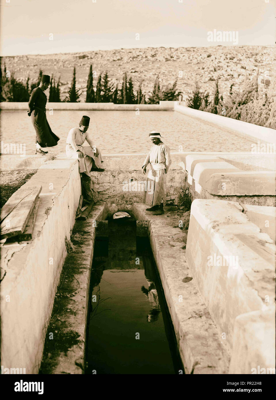 Solomon's Pools & ancient aqueducts Inflow of Wadi el-Biyar aqueduct ...