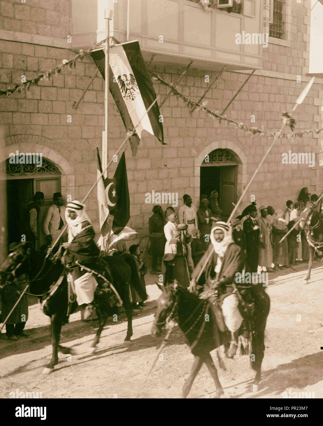 Arab lancers hi-res stock photography and images - Alamy