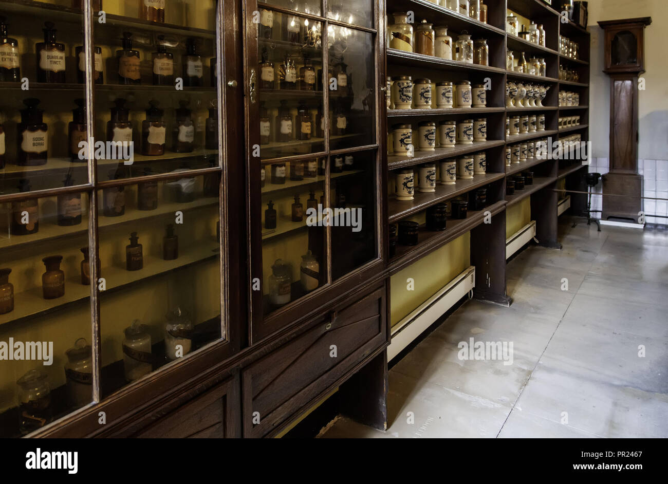 Old pharmacy in Bruges, detail of medieval medicine Stock Photo - Alamy