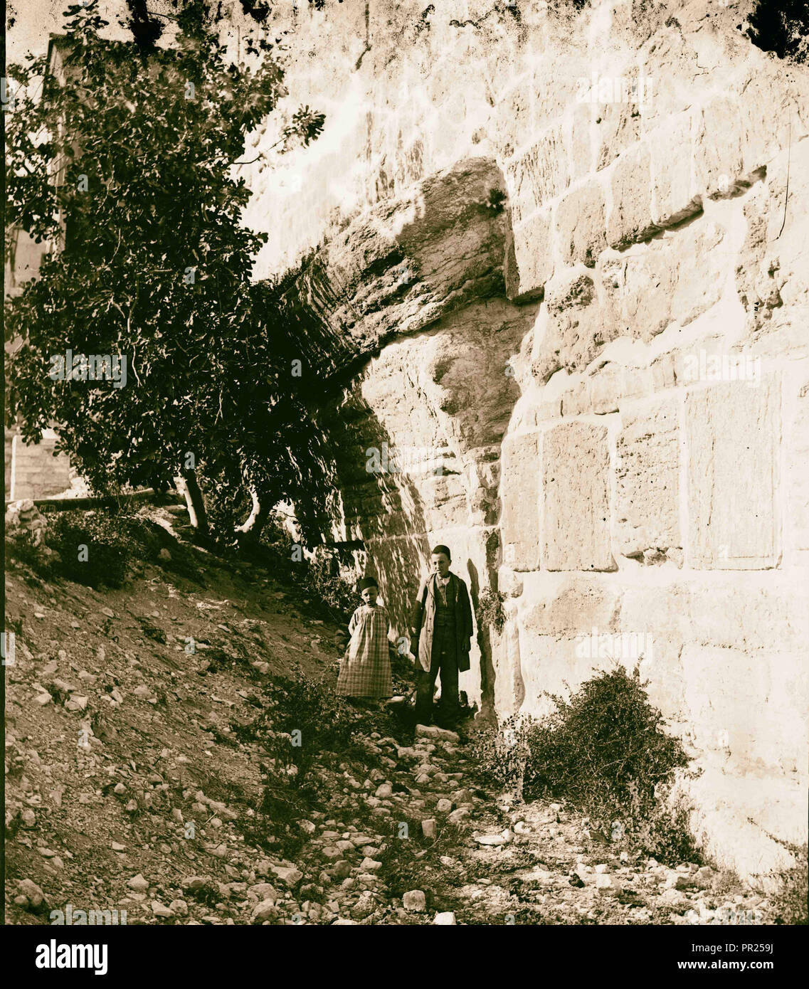 Jerusalem El-Kouds Robinson's Arch. 1898, Jerusalem, Israel Stock Photo ...