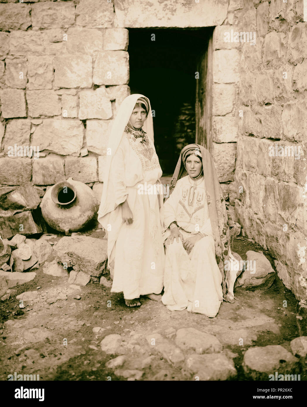 Ramallah district hi-res stock photography and images - Alamy