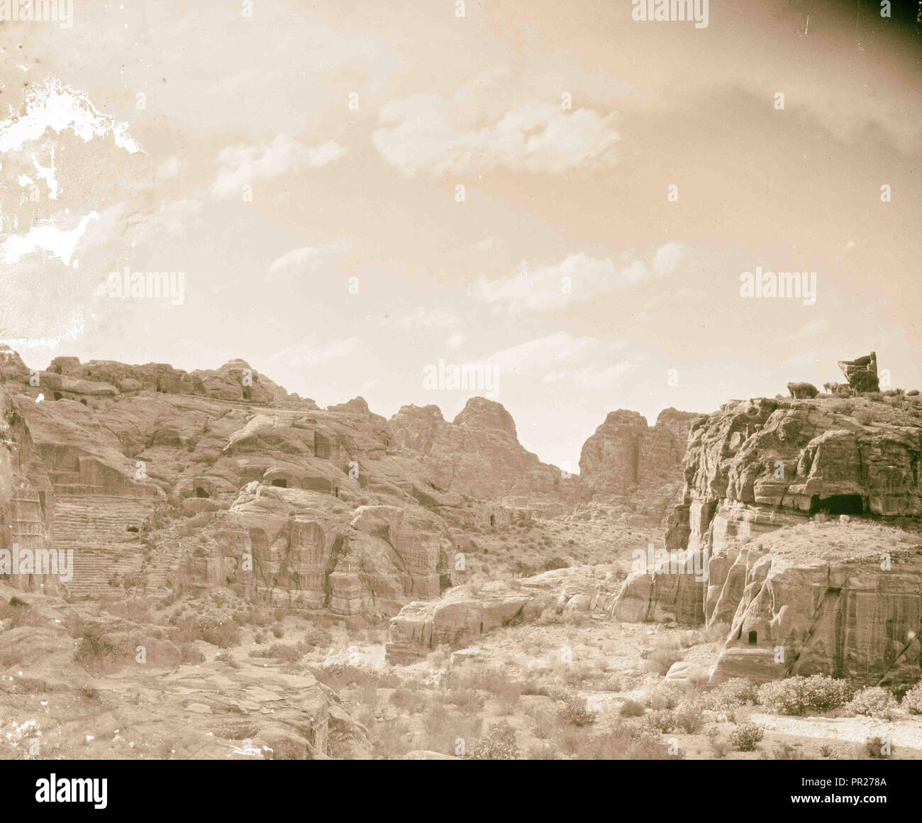 Jordan left hi-res stock photography and images - Alamy