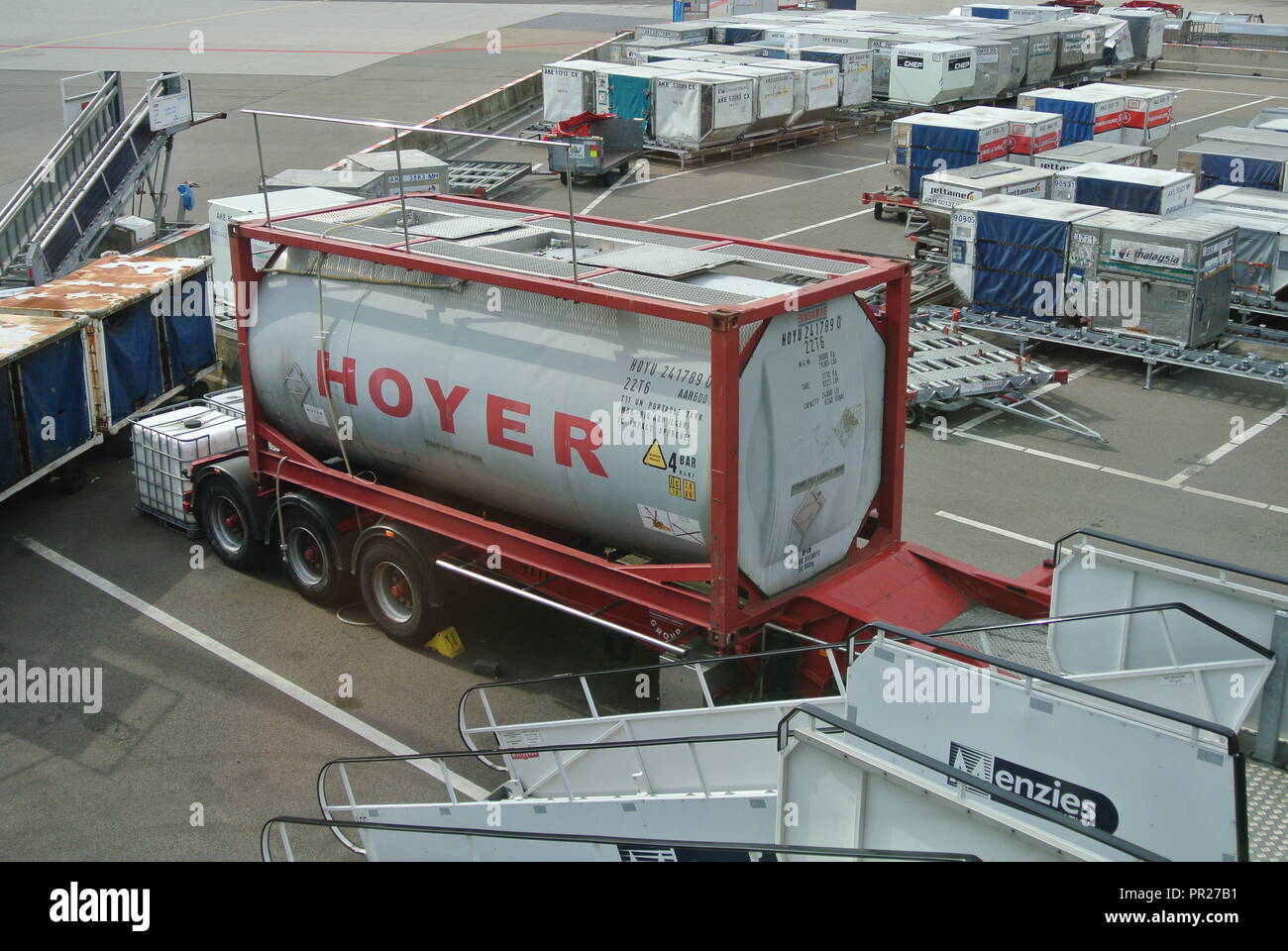 Tank tainer hi-res stock photography and images - Alamy