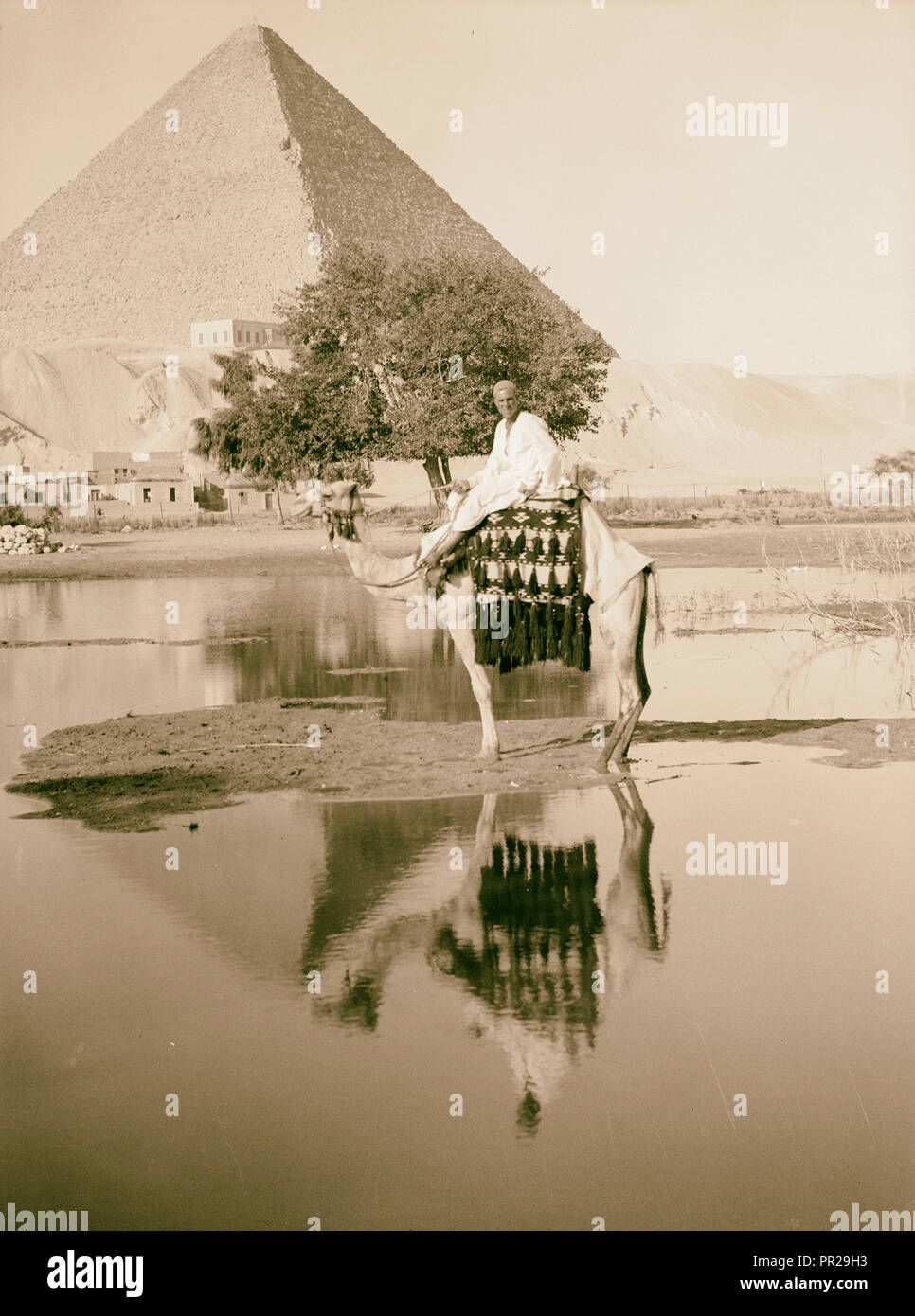 Egypt. Pyramids of Gizeh. The Great Pyramid. Reflecting pyramid ...