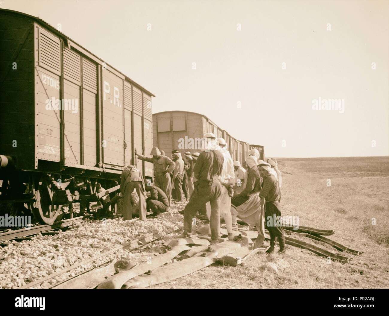 Lydda railroad hi-res stock photography and images - Alamy