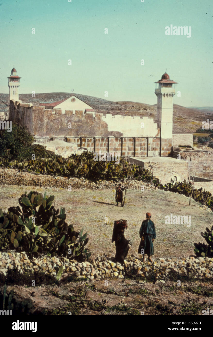 Hebron cave of machpelah hi-res stock photography and images - Alamy