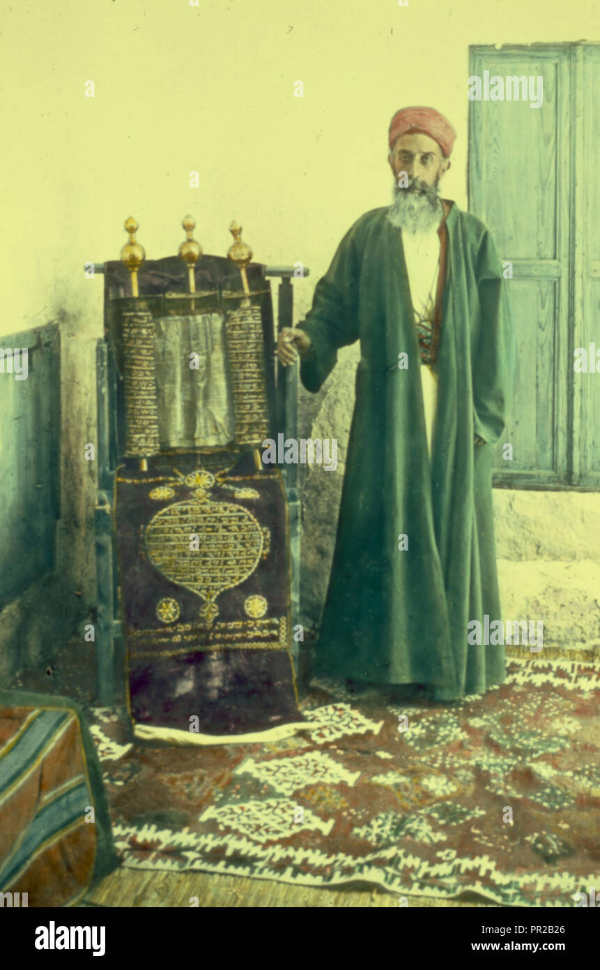 High priest hi-res stock photography and images - Alamy