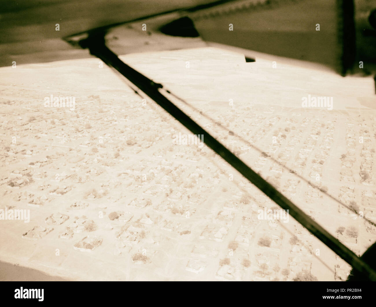 Nearer view hi-res stock photography and images - Alamy