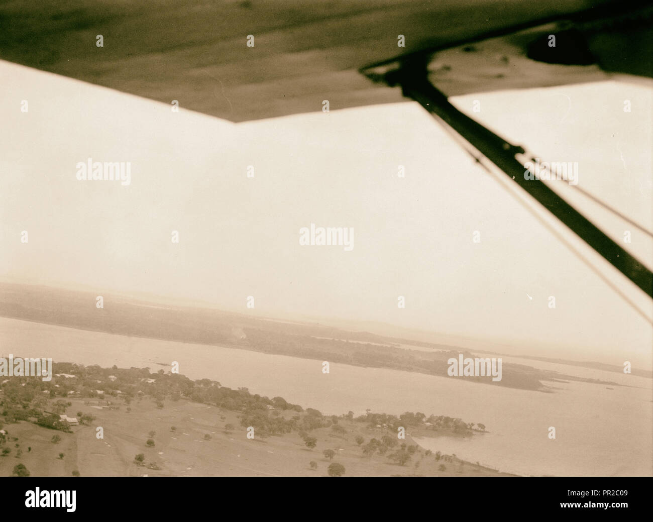 Approaching entebbe hi-res stock photography and images - Alamy