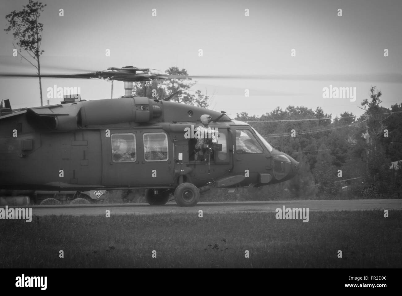 UH-60 Black Hawk helicopter from Company C, 1st Battalion, 131st ...