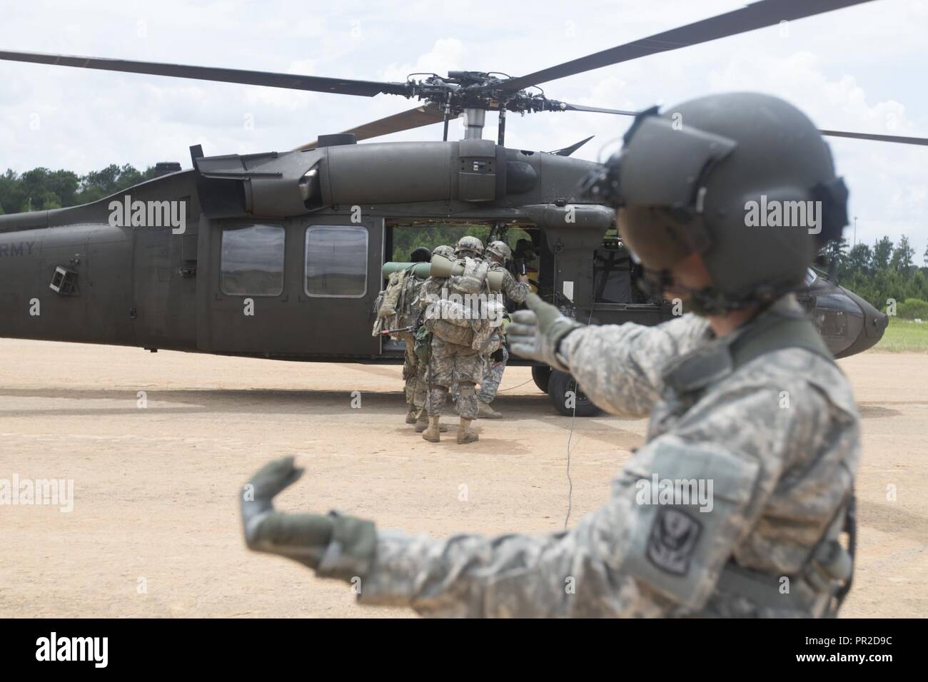 crew chief with Company C,, 1st Battalion, 131st Aviation, North ...