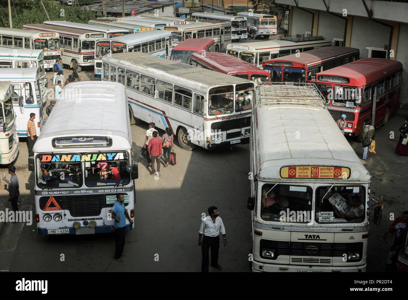 Bus station in Nuwara Eliya, Sri Lanka Stock Photo - Alamy
