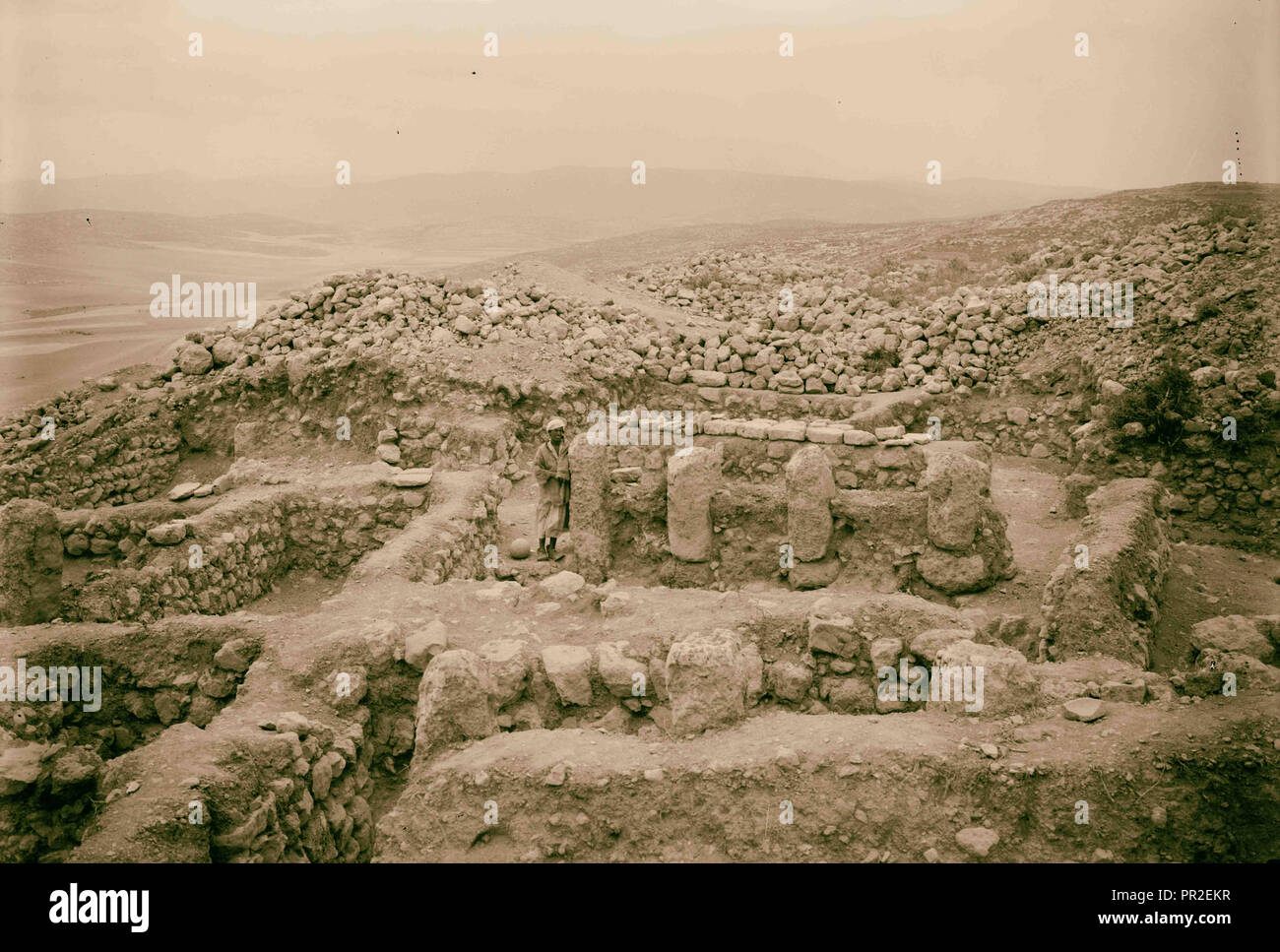 Excavations at Tell Beit Mirsim (Kirjath-Sepher) 1926. East shrine of ...