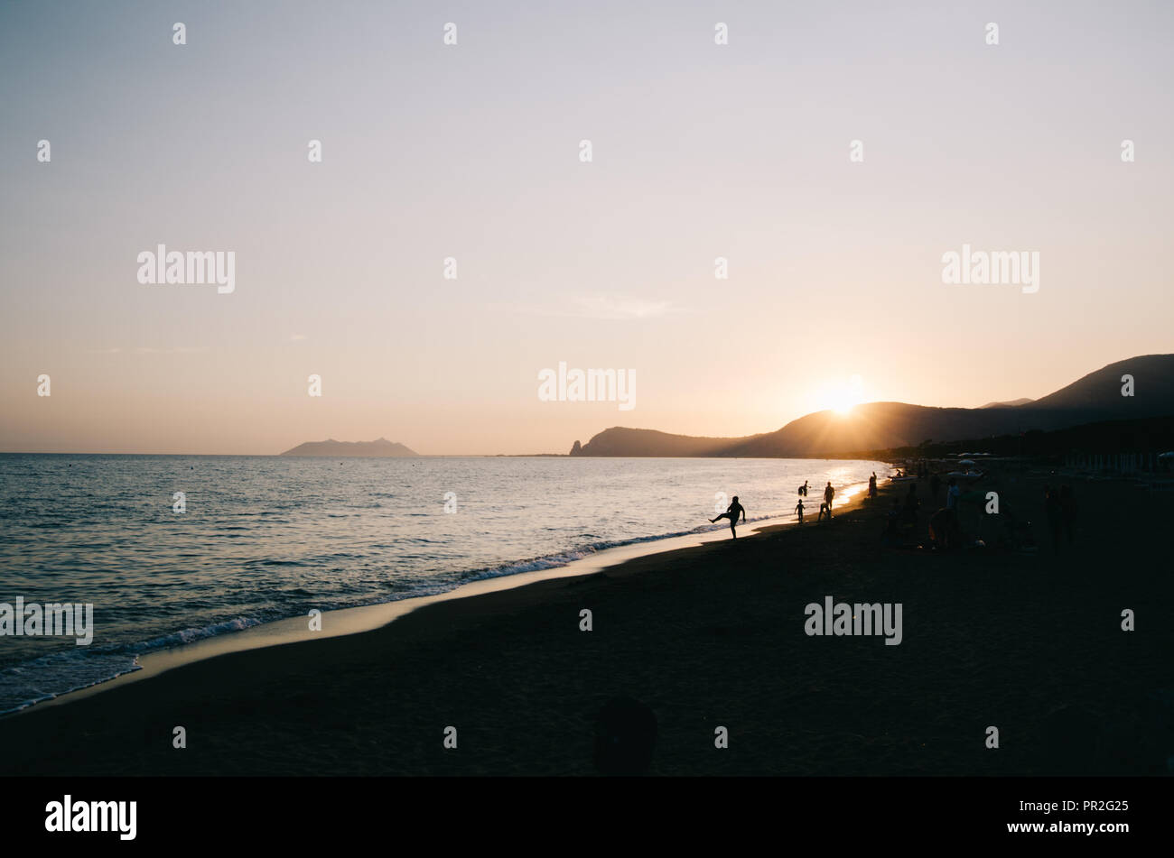 Lt water hi-res stock photography and images - Alamy