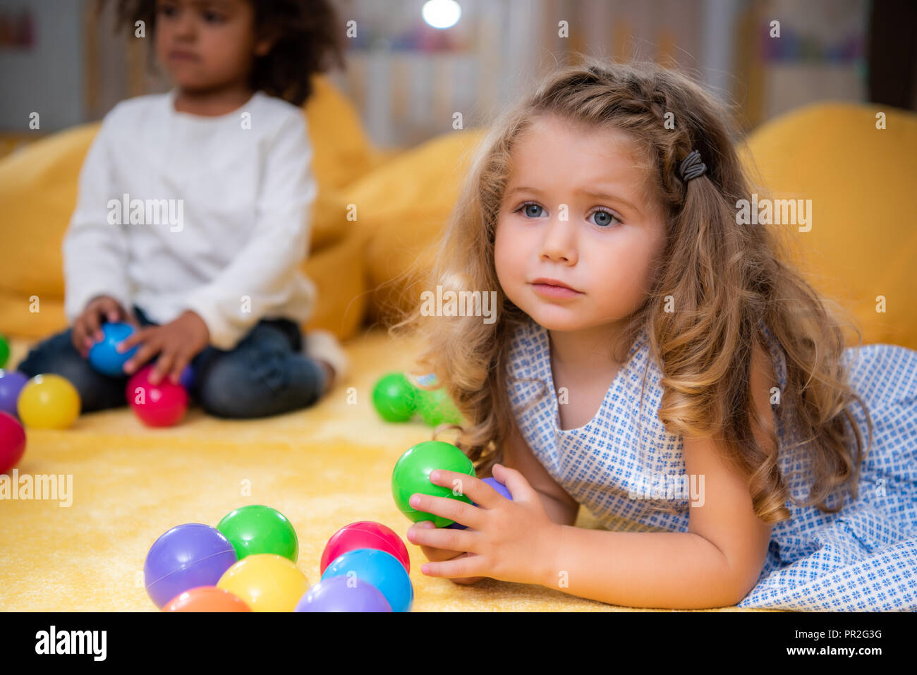 Multicultural kids playing hi-res stock photography and images - Alamy