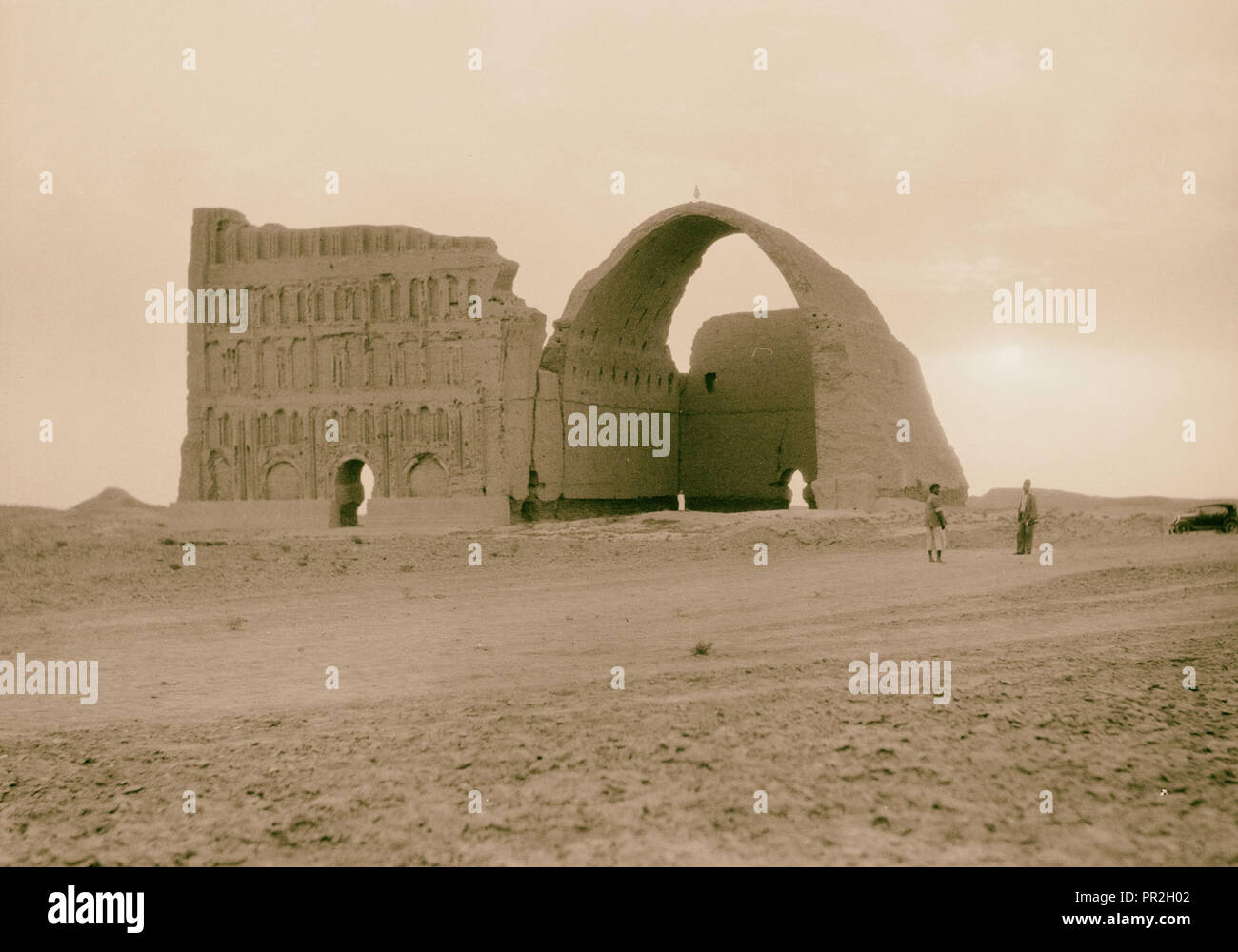 Ctesiphon hi-res stock photography and images - Alamy