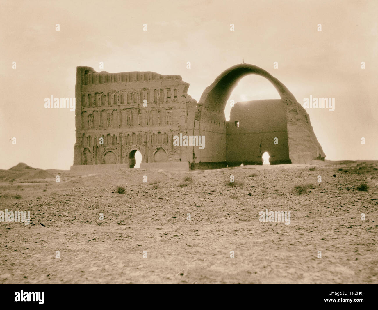 Iraq, Ctesiphon. 1932, Iraq, Ctesiphon Stock Photo - Alamy