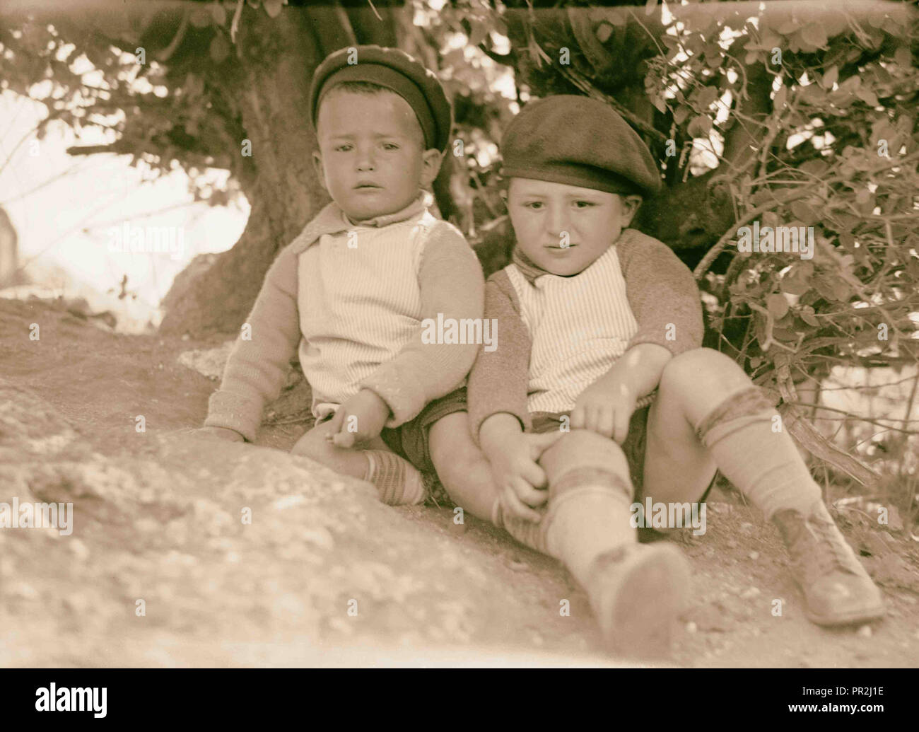 Zionist colonies on Sharon. Ben Shemen, two young pioneers. Two healthy ...